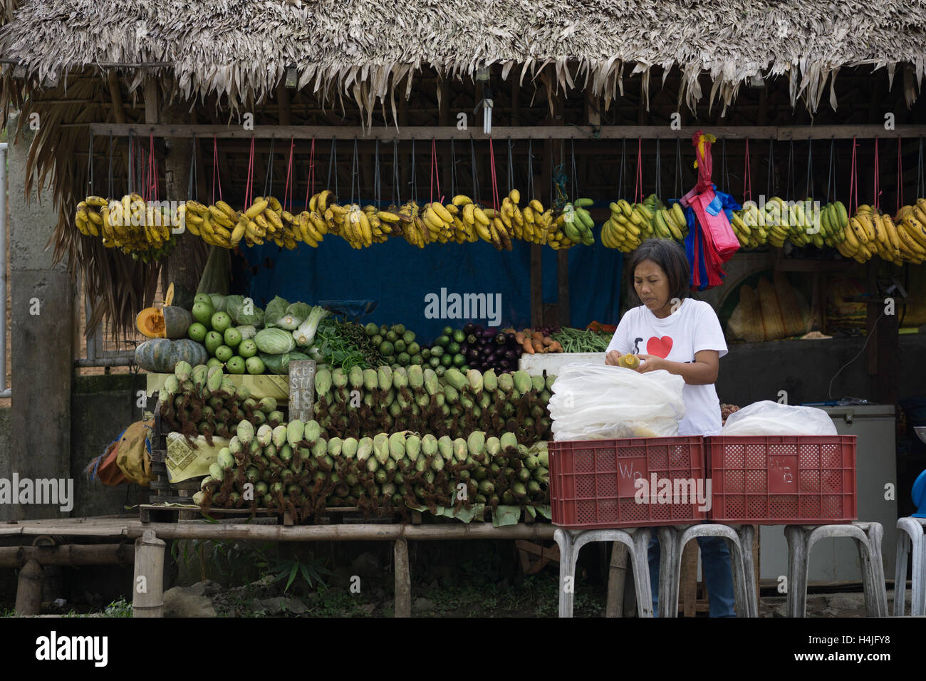 Roadside vegetable stall hi-res stock photography and images - Alamy