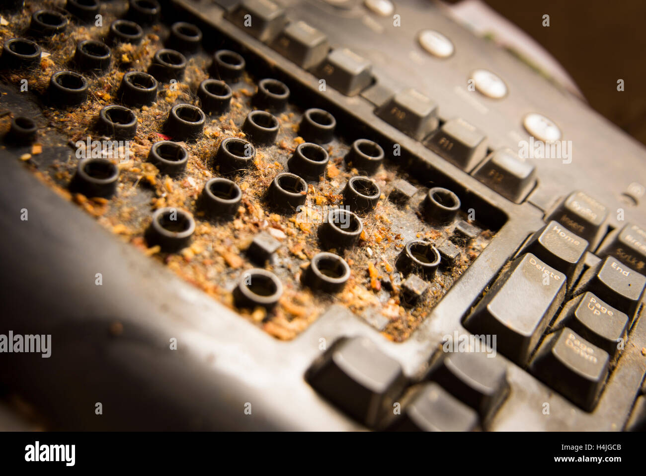 Keyboard cleaning hi-res stock photography and images - Alamy