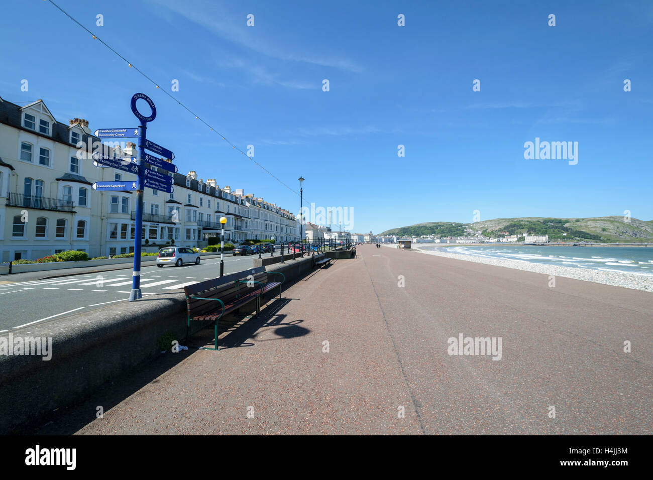Llandudno promenade on the North Wales coast Stock Photo - Alamy