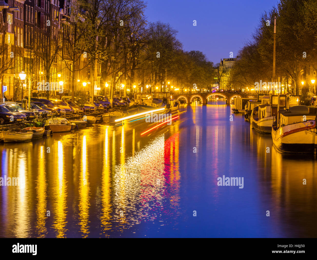 Canals in Amsterdam Netherlands Stock Photo - Alamy