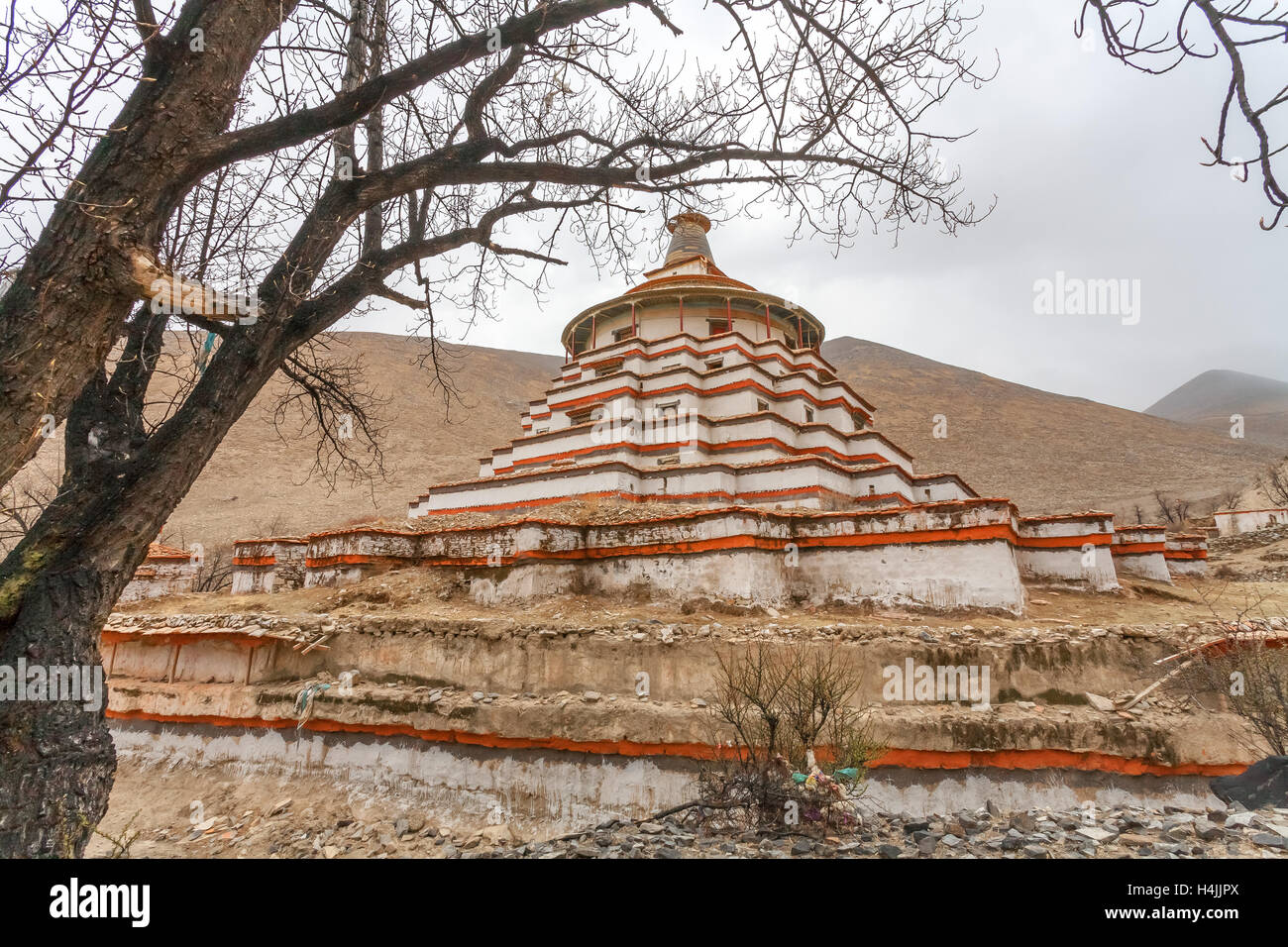 Great Jonang Kumbum Stock Photo - Alamy