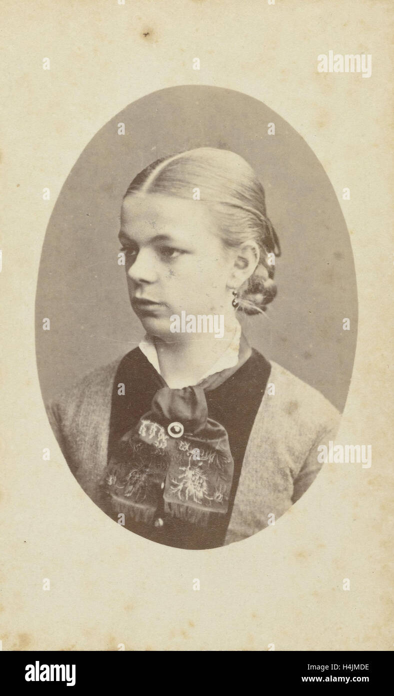 1880 portrait woman hi-res stock photography and images - Alamy