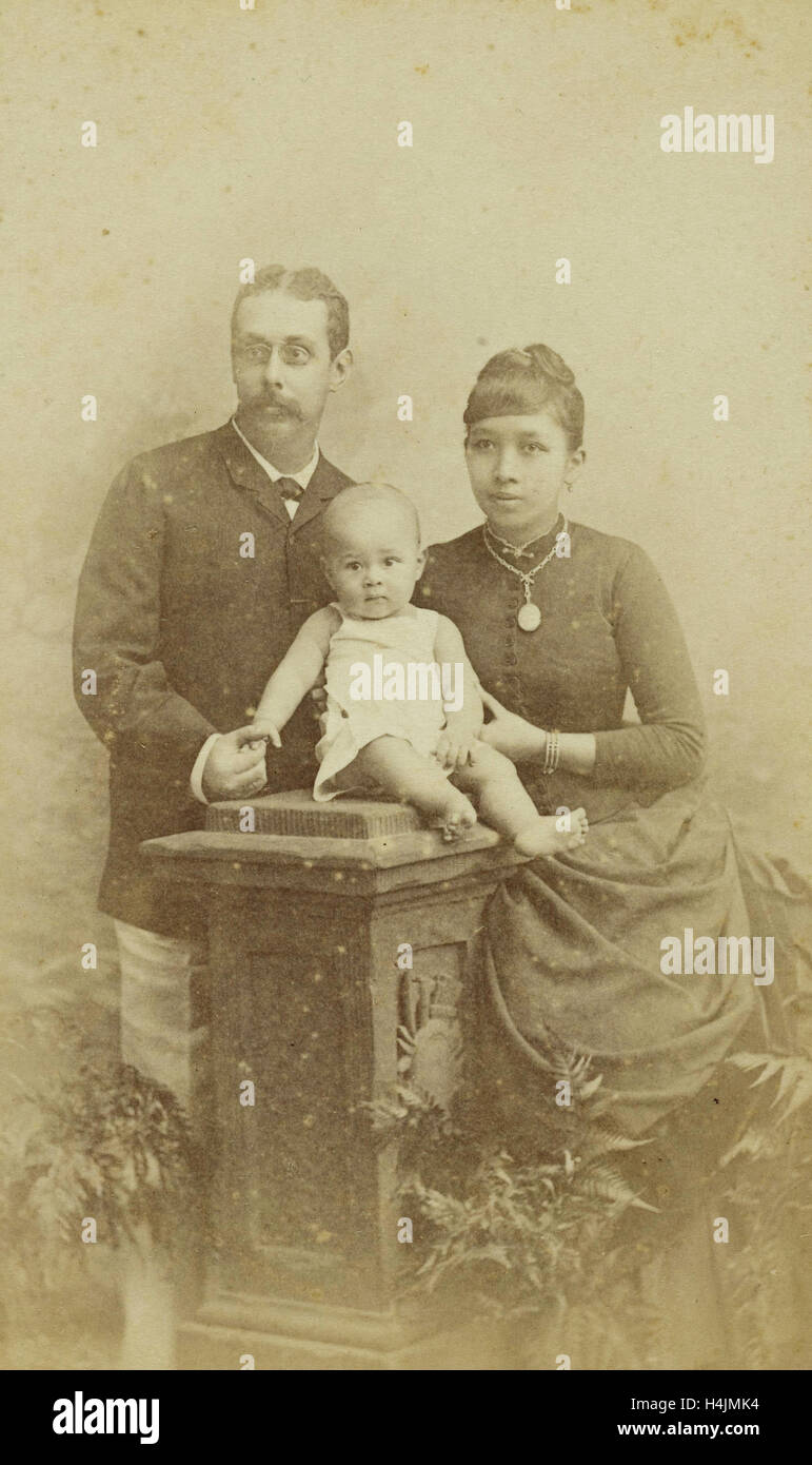 Portrait dutch family hi-res stock photography and images - Alamy
