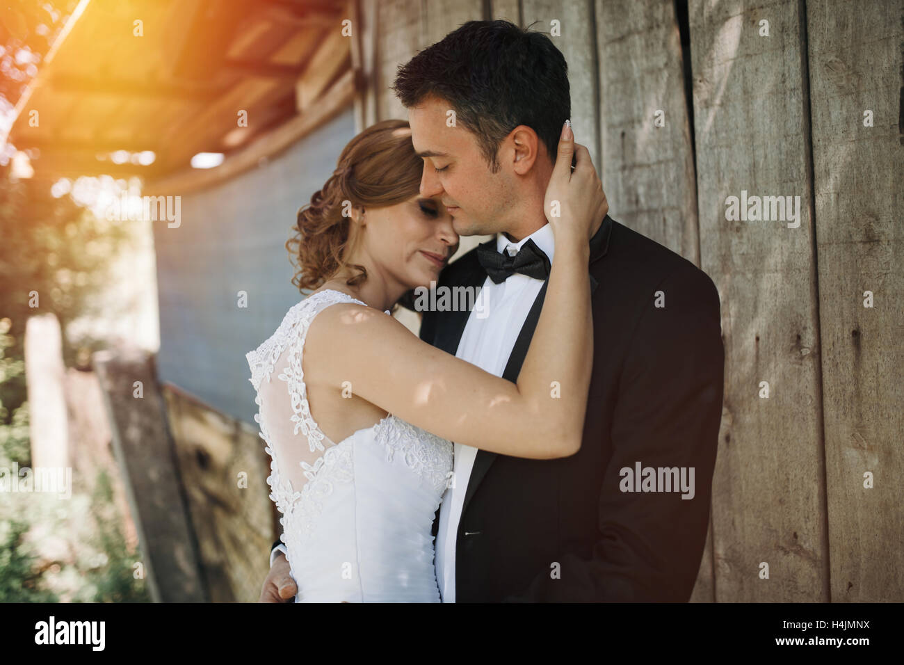 Happy bridal shooting hi-res stock photography and images - Alamy