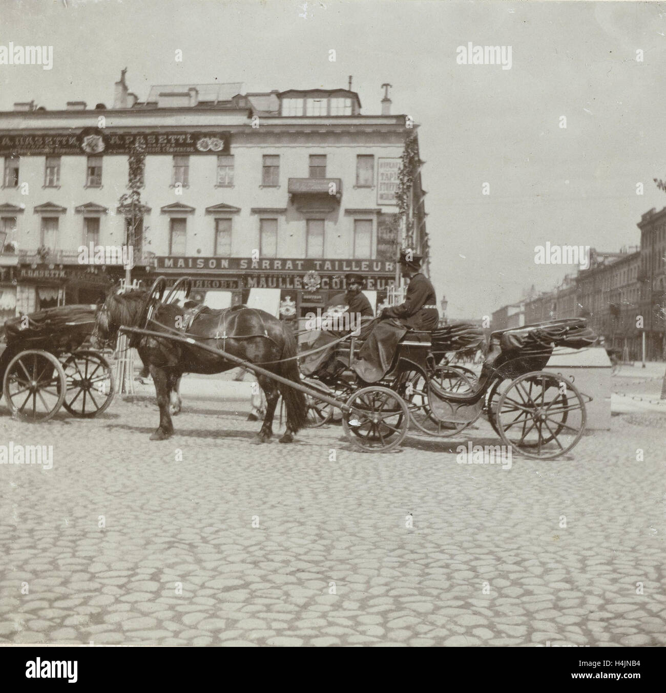 Droshky hi-res stock photography and images - Alamy