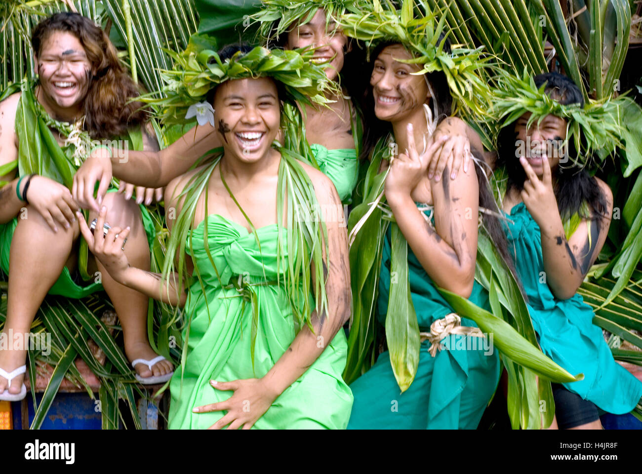 Pacific islands festival hi-res stock photography and images - Alamy