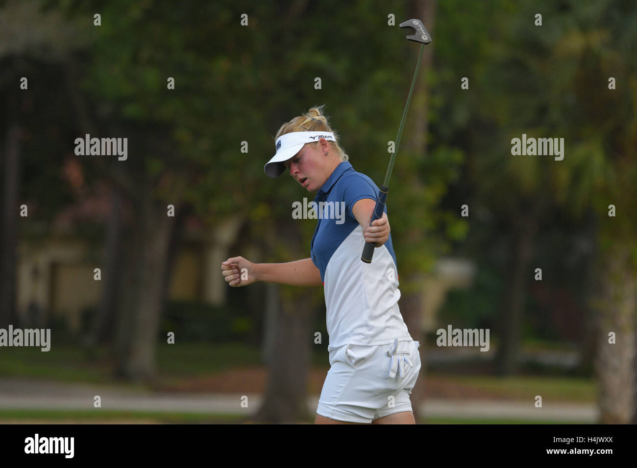 Longwood, Florida, USA. 16th Oct, 2016. Nicole Brock Larsen after ...