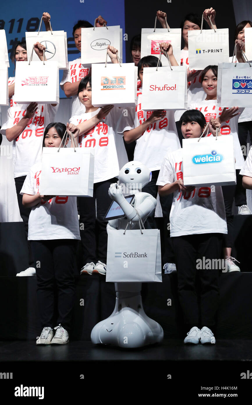 Tokyo, Japan. 17th Oct, 2016. Softbank's humanoid robot Pepper attends ...