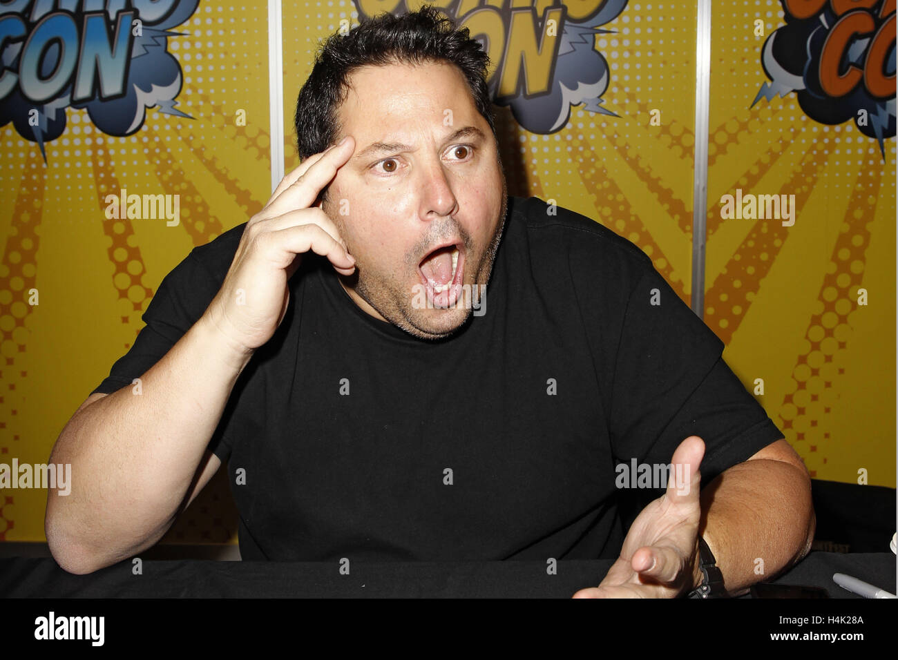 Greg grunberg star wars hi-res stock photography and images - Alamy