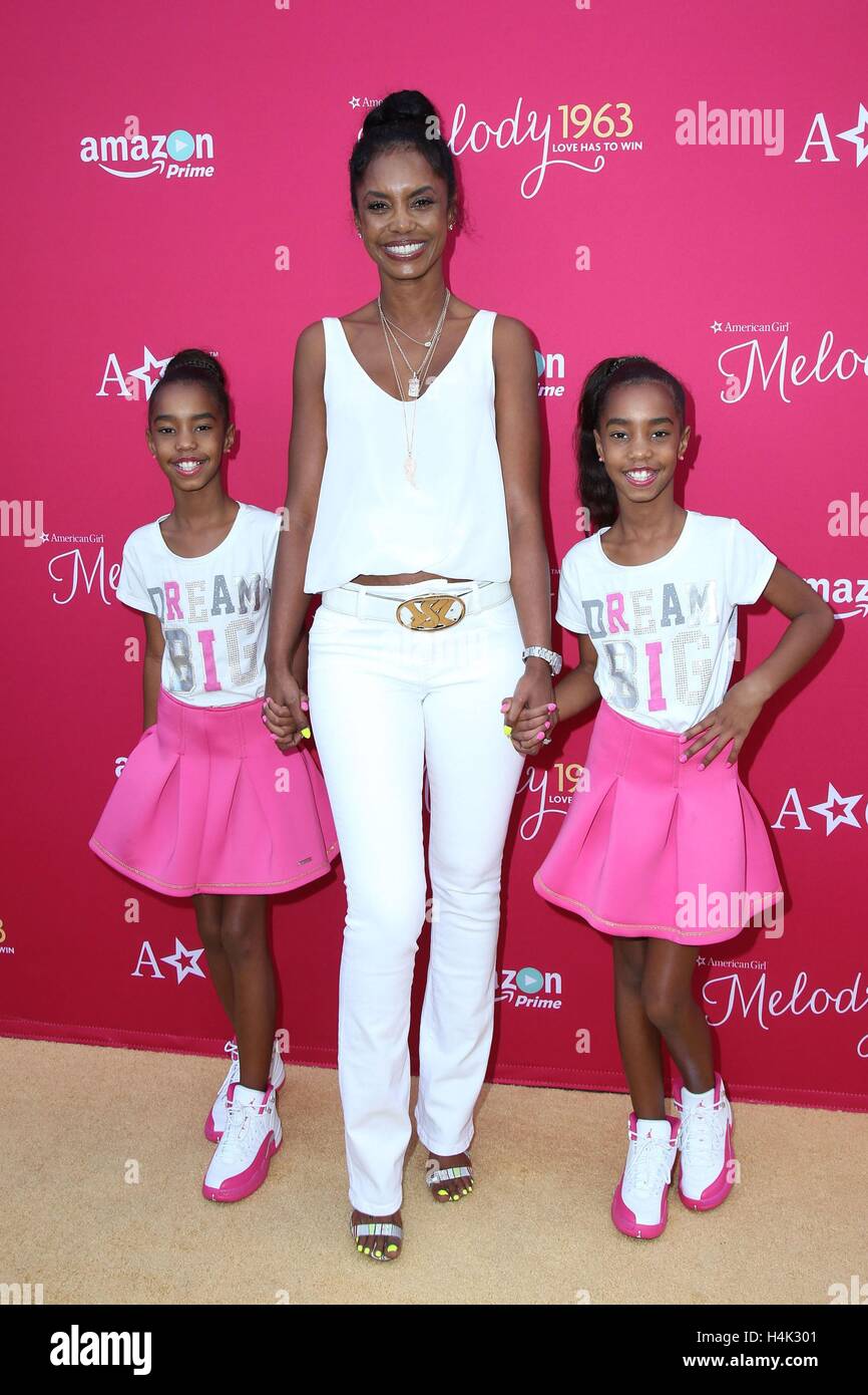 Los Angeles, CA, USA. 10th Oct, 2016. Jessie Combs, Kim Porter and D ...