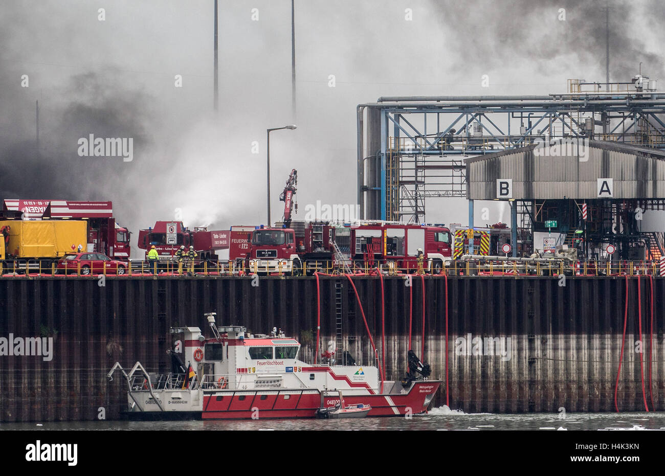 Basf explosion hi-res stock photography and images - Alamy