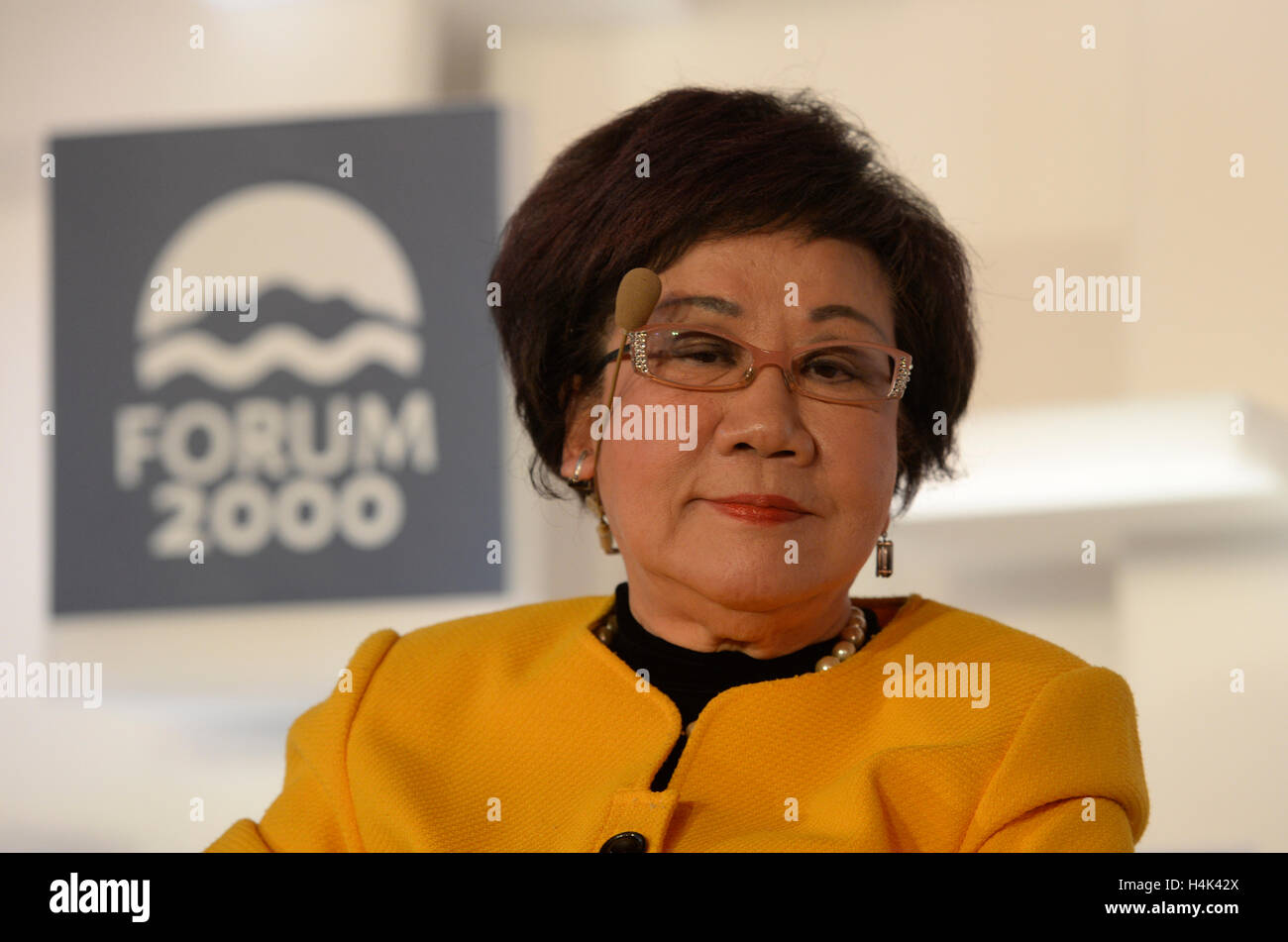 Taiwan vice president annette lu hi-res stock photography and images ...