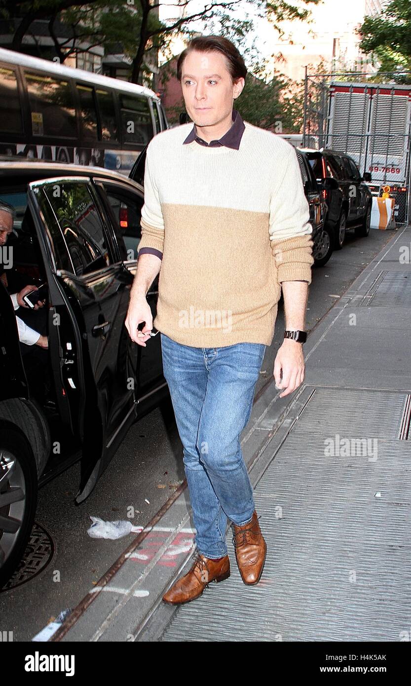 New York, NY, USA. 17th Oct, 2016. Clay Aiken spotted leaving 'The View ...