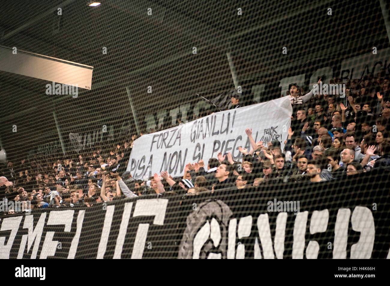 Austrian football fans hi-res stock photography and images - Alamy