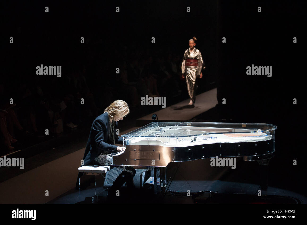 Tokyo, Japan. 17th October, 2016. Japanese rock star Yoshiki of band X ...