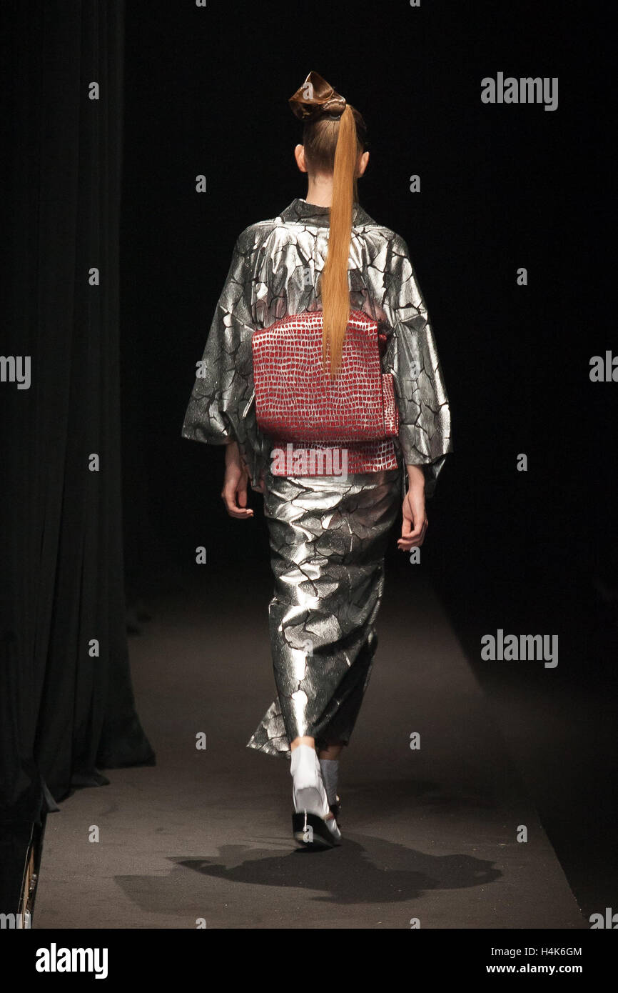 Tokyo, Japan. 17th October, 2016. Japanese rock star Yoshiki of band X ...