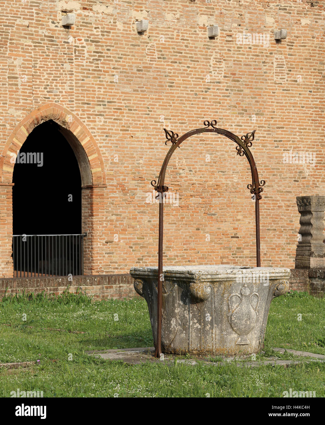 Rainwater harvesting hi-res stock photography and images - Alamy
