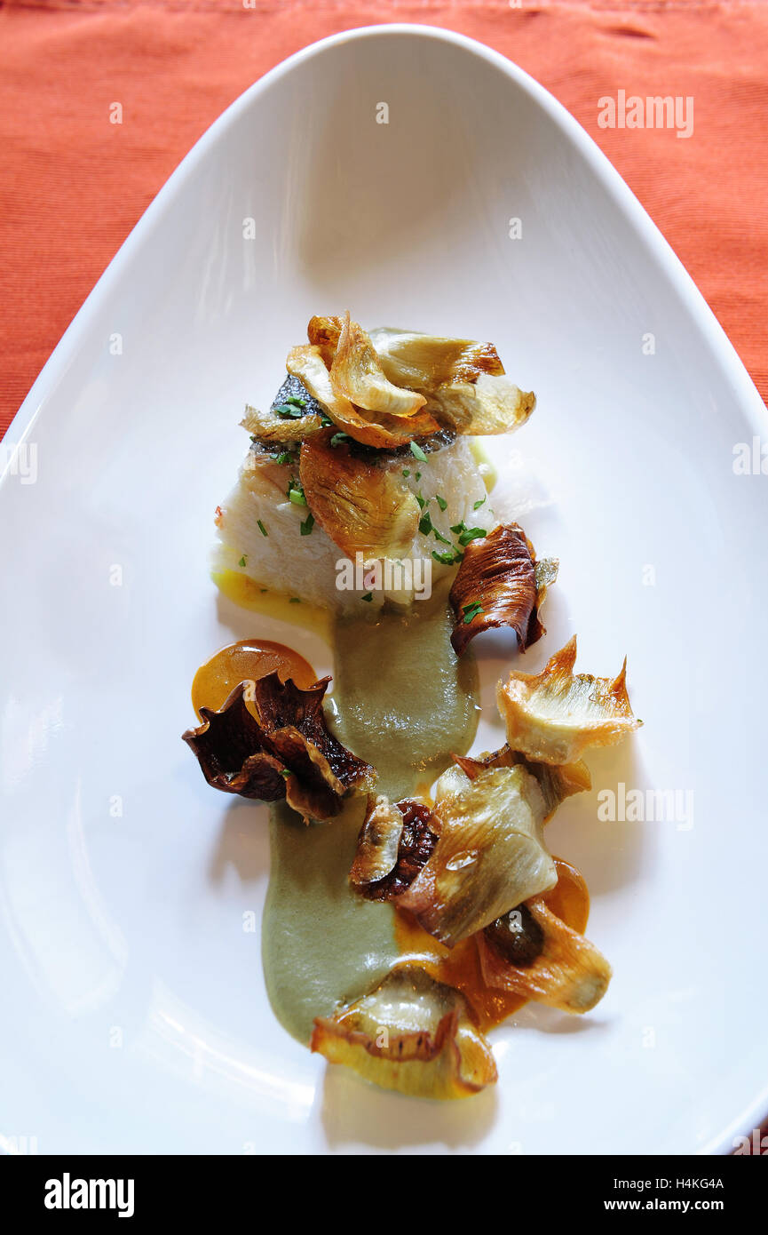 Icelandic cod pil-pil style with its own "Pupacci" mayonnaise and ...