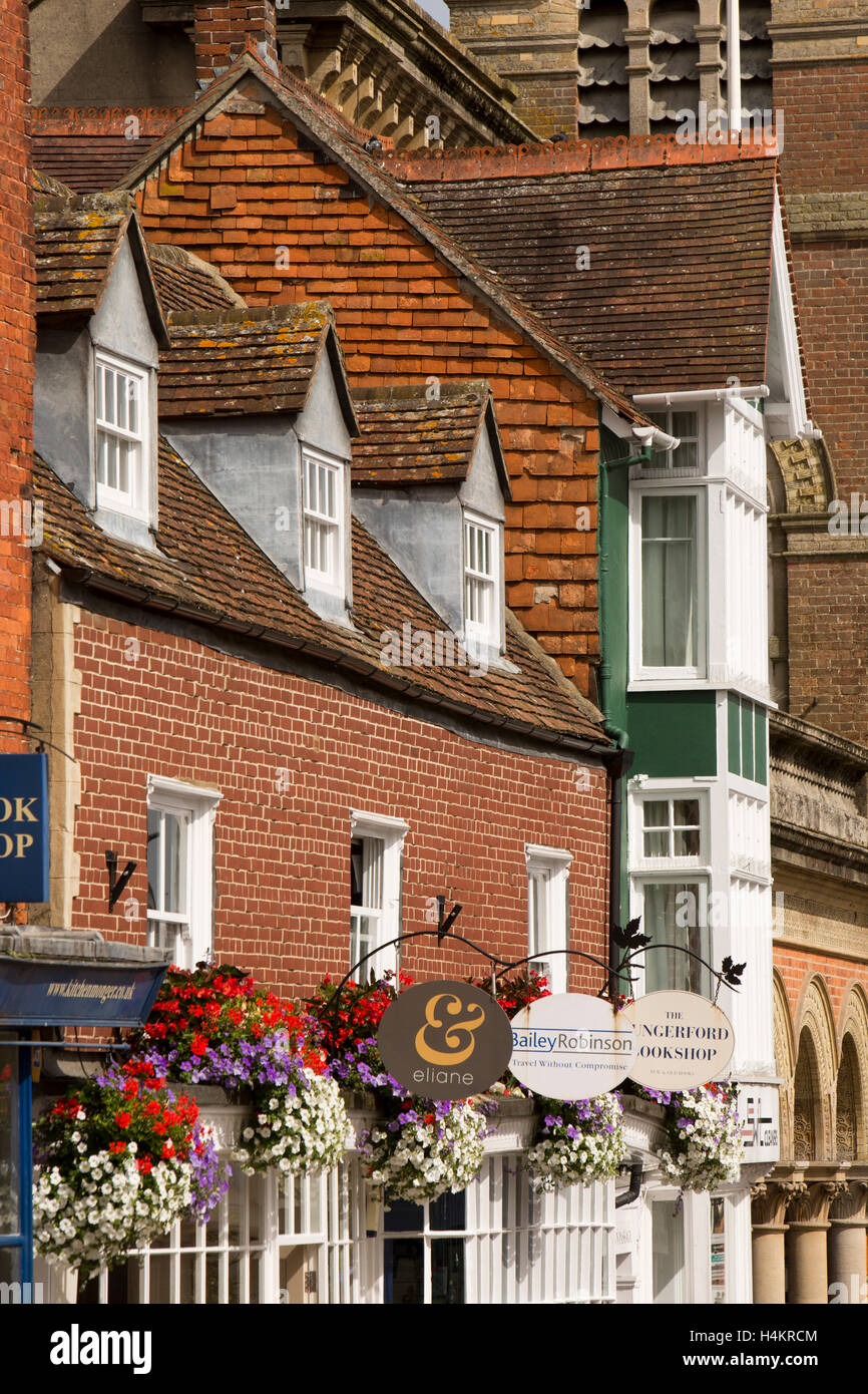 Hungerford berkshire antiques hi-res stock photography and images - Alamy