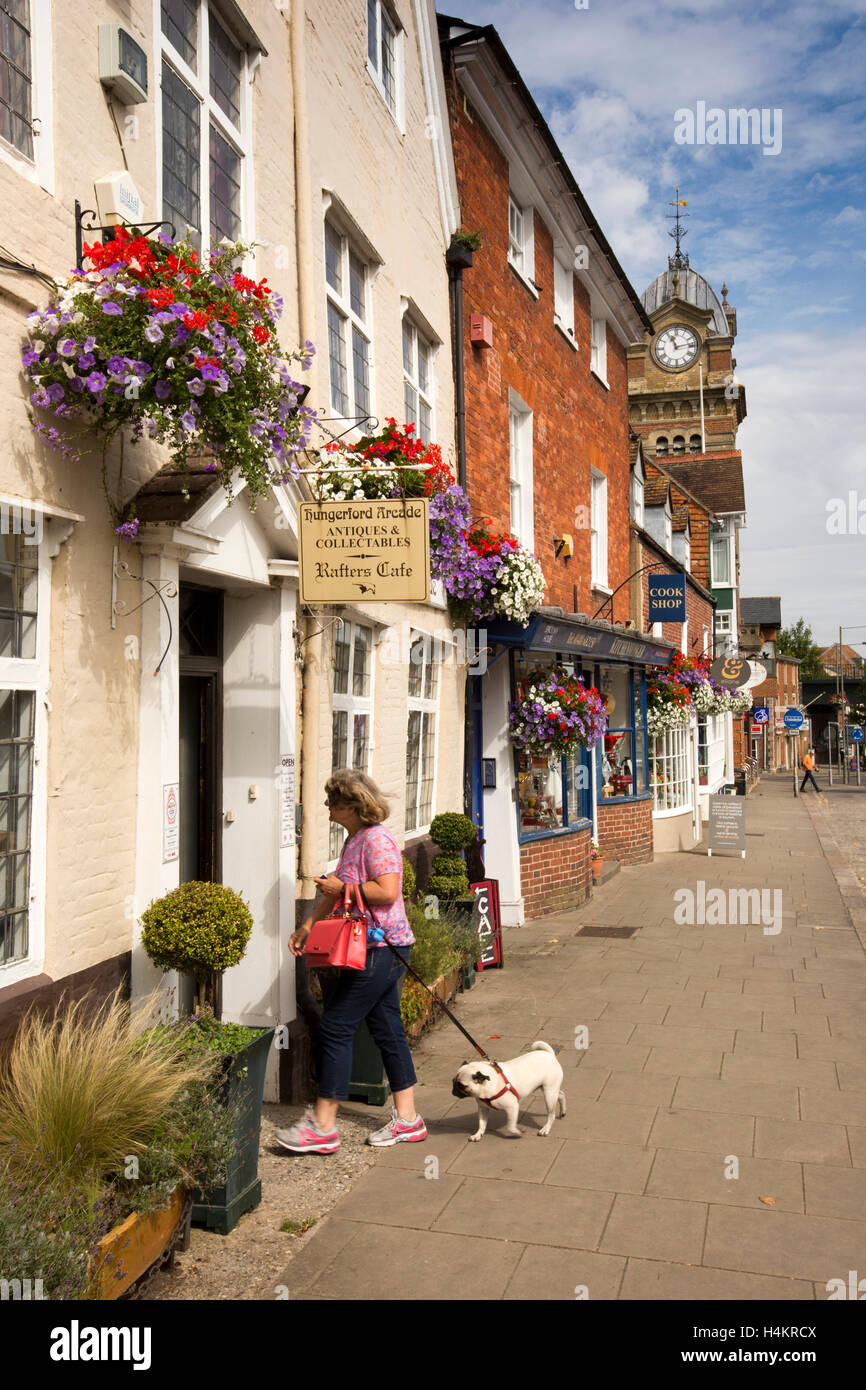 England, Berkshire, Hungerford, High Street, Town Hall tower and shops ...