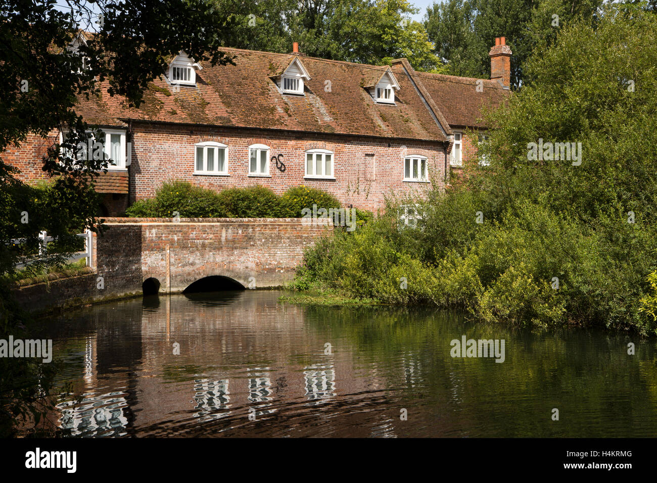 England, Berkshire, Hungerford, Denford Mill on River Kennet Stock ...