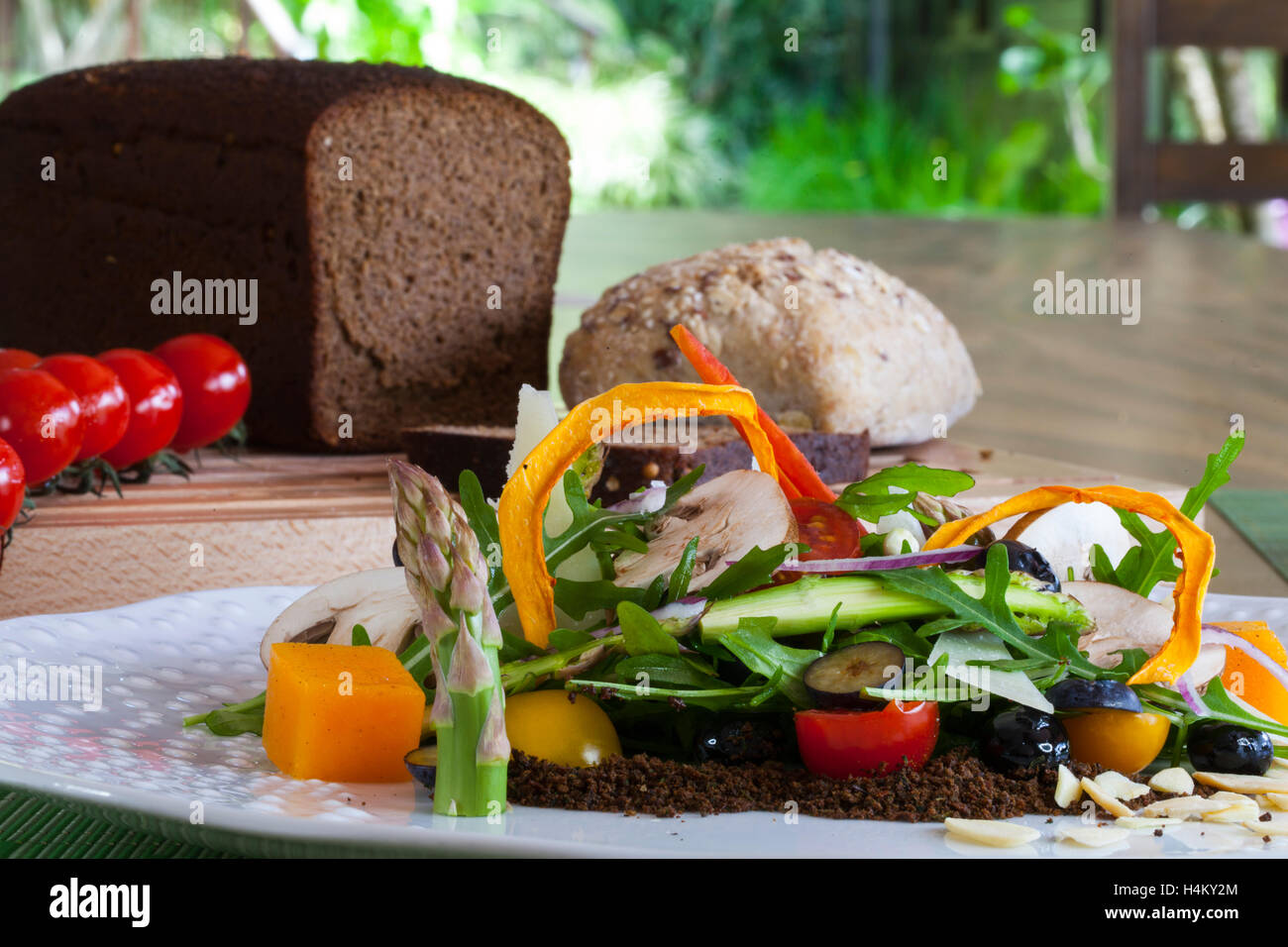 Salad, Healthy food, Fine dining Stock Photo - Alamy