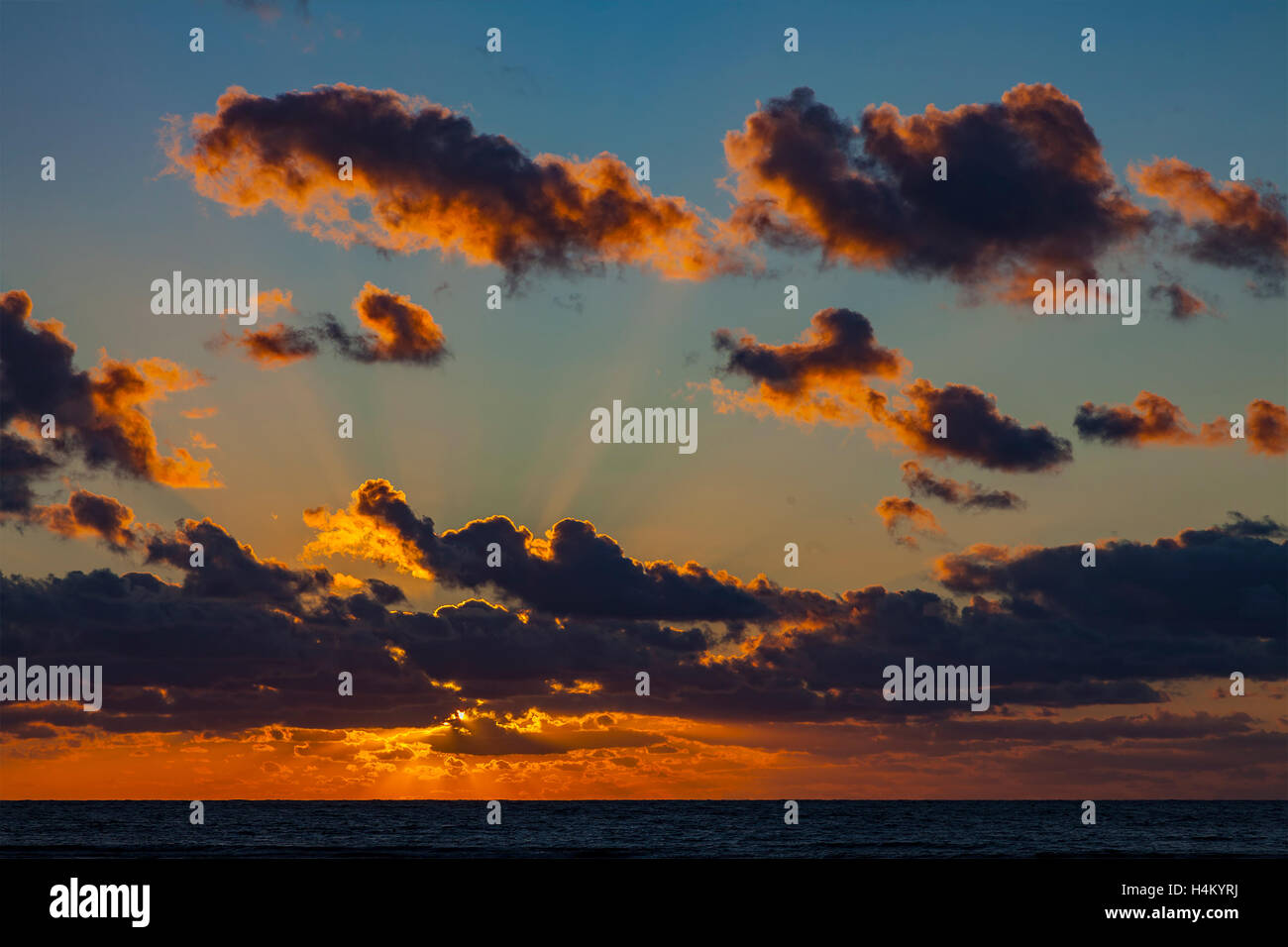 Dark sunlight sun beam hi-res stock photography and images - Alamy