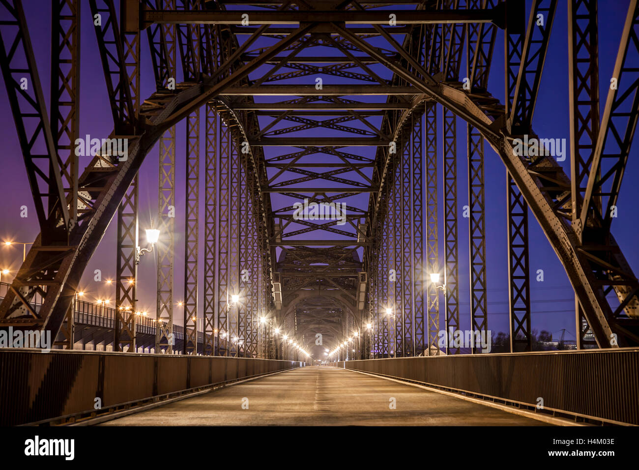 Historical Steel Bridge Alte Elbbruecken crossing the River Elbe: Port ...