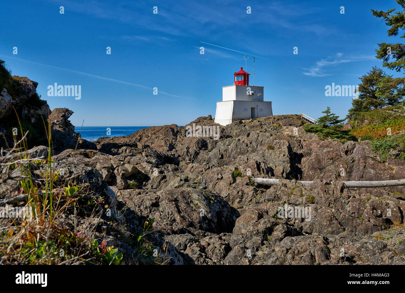 Amphitrite Lighthouse at Wild Pacific Trail, Pacific Rim National Park ...