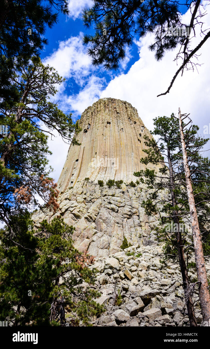Black white devils tower rock hi-res stock photography and images - Alamy