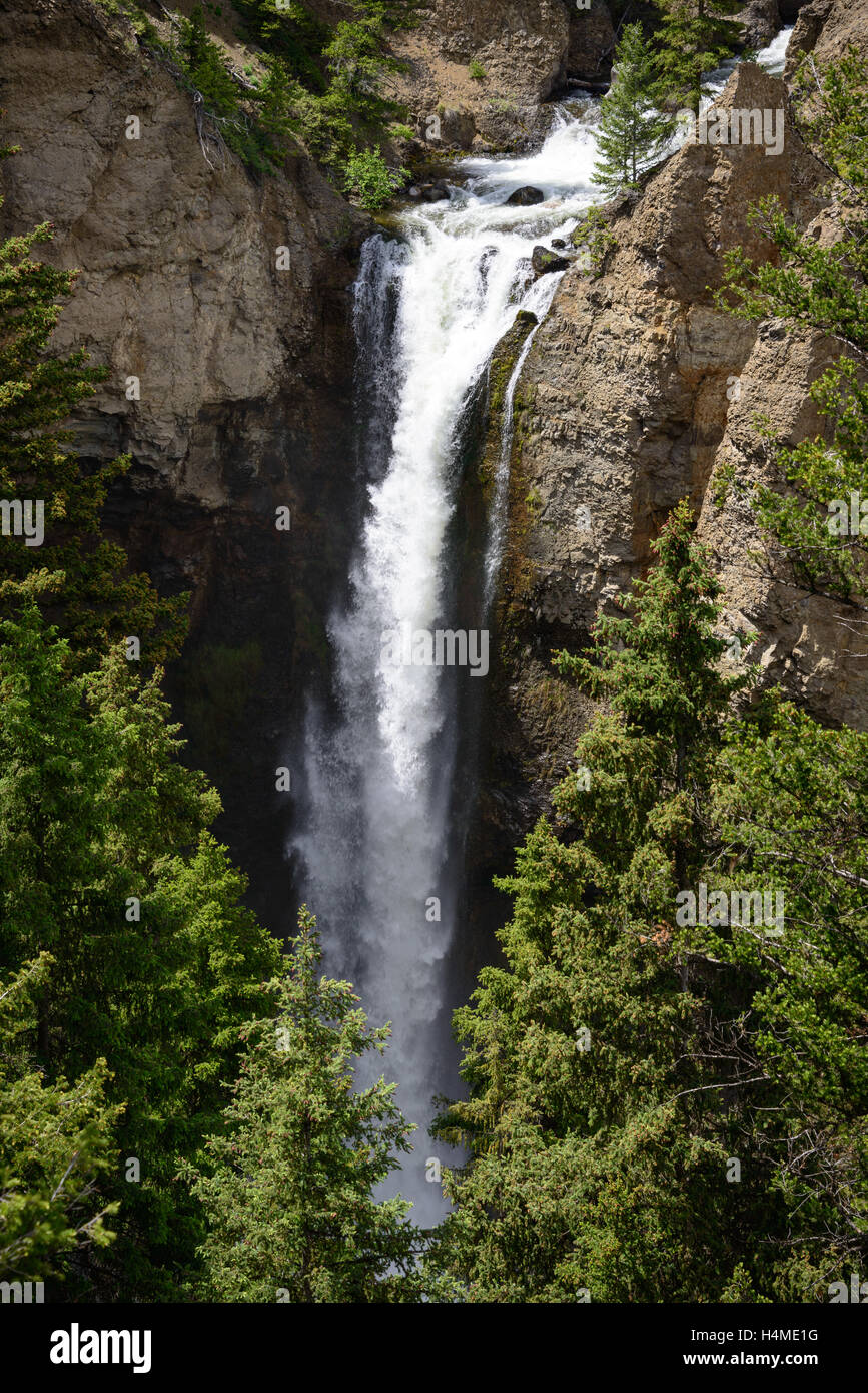 Yellowstone National Park Waterfall Stock Photo - Alamy
