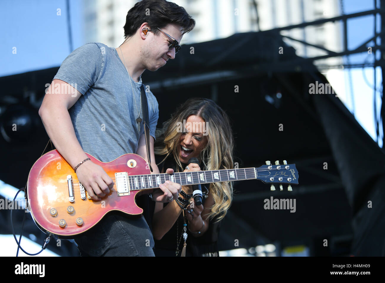 Jana kramer acm hi-res stock photography and images - Alamy
