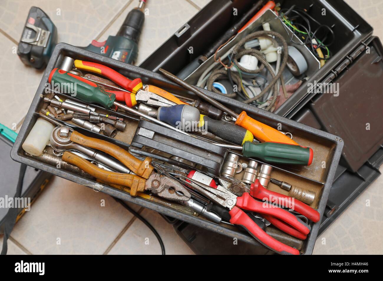 Box of tools Stock Photo - Alamy