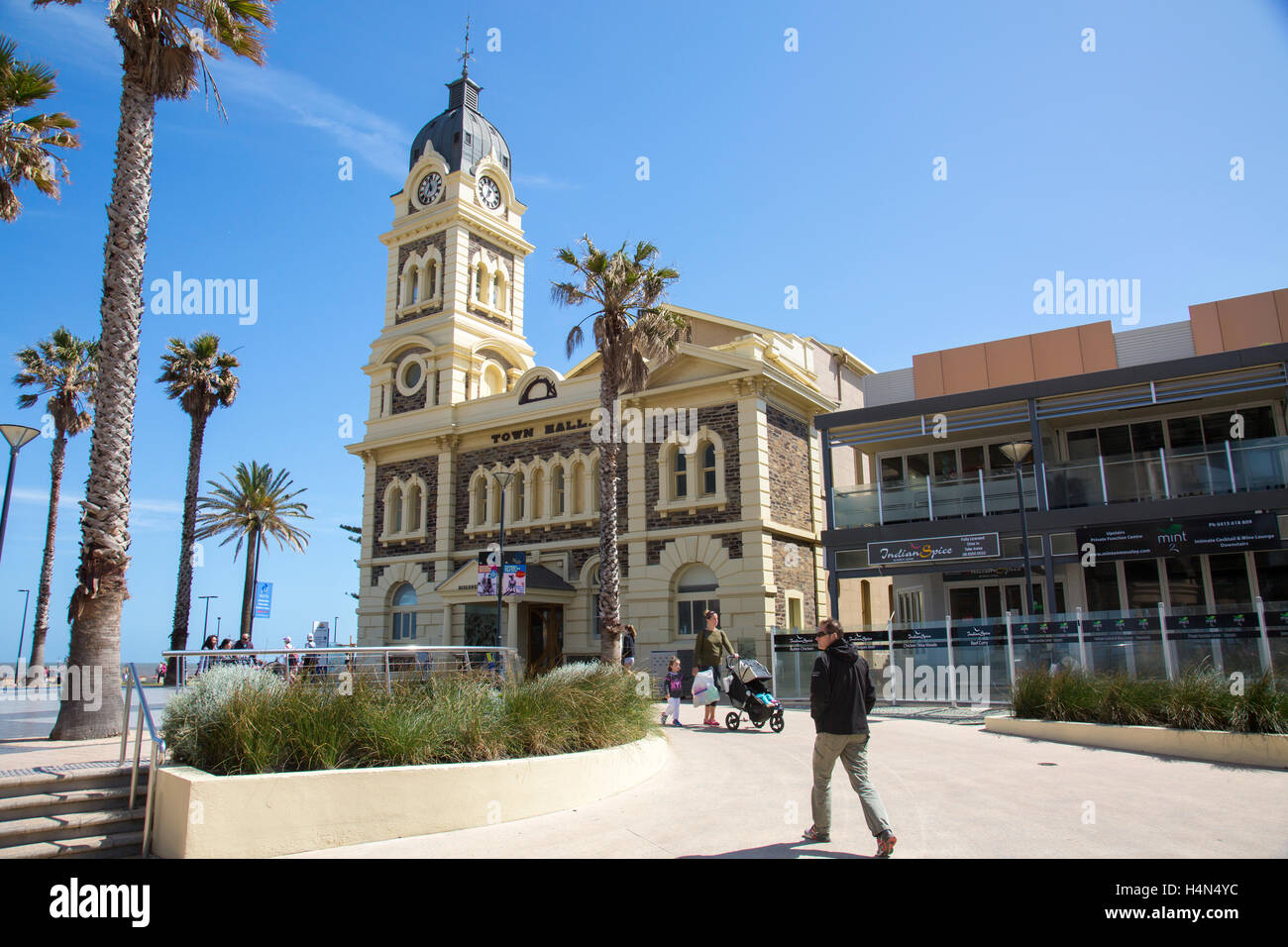 Adelaide australia town hall hi-res stock photography and images - Alamy