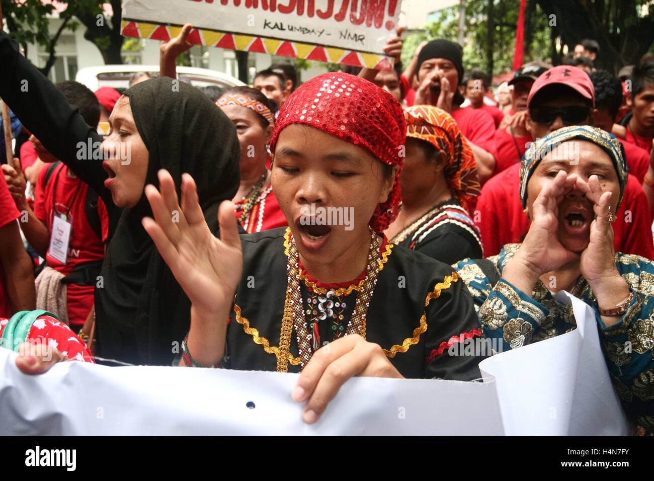 Manila, Philippines. 17th Oct, 2016. Lumad groups from Mindanao and ...