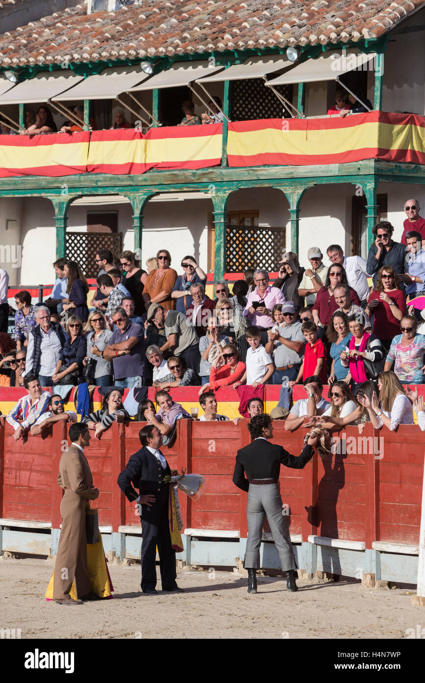 Bullfighting in madrid plaza mayor hi-res stock photography and images ...