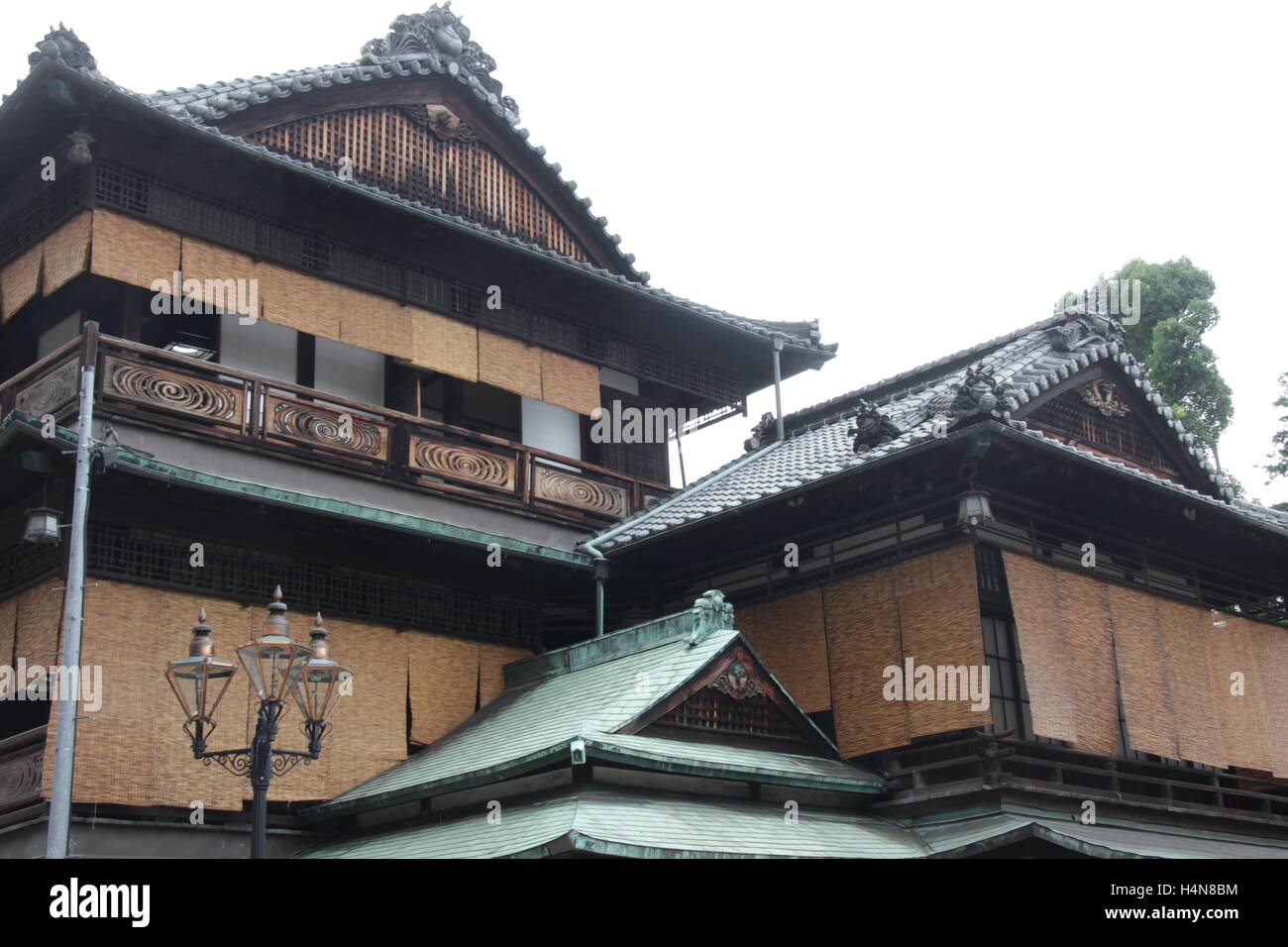 Dogo onsen honkan hi-res stock photography and images - Alamy