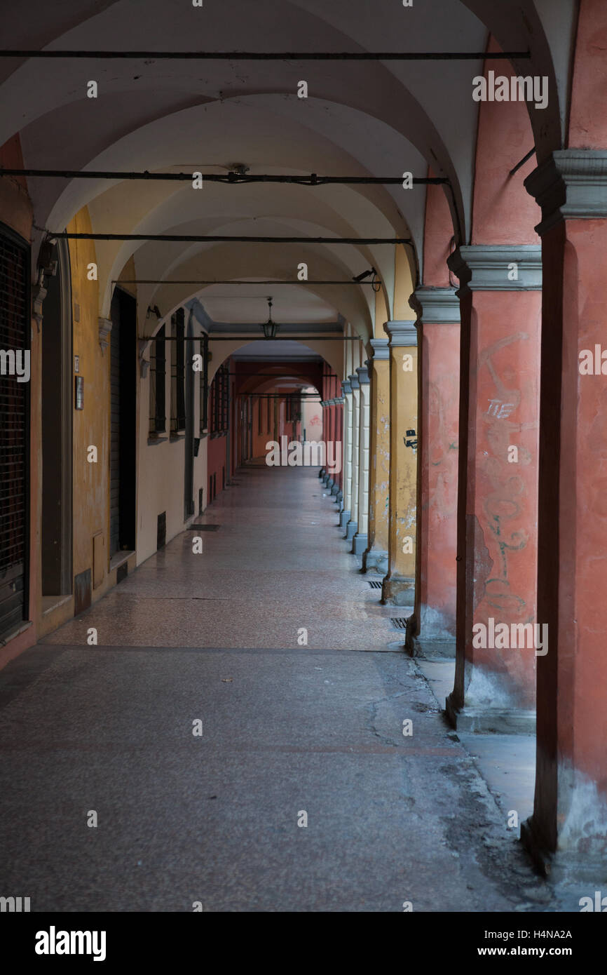 Covered walkways bologna hi-res stock photography and images - Alamy