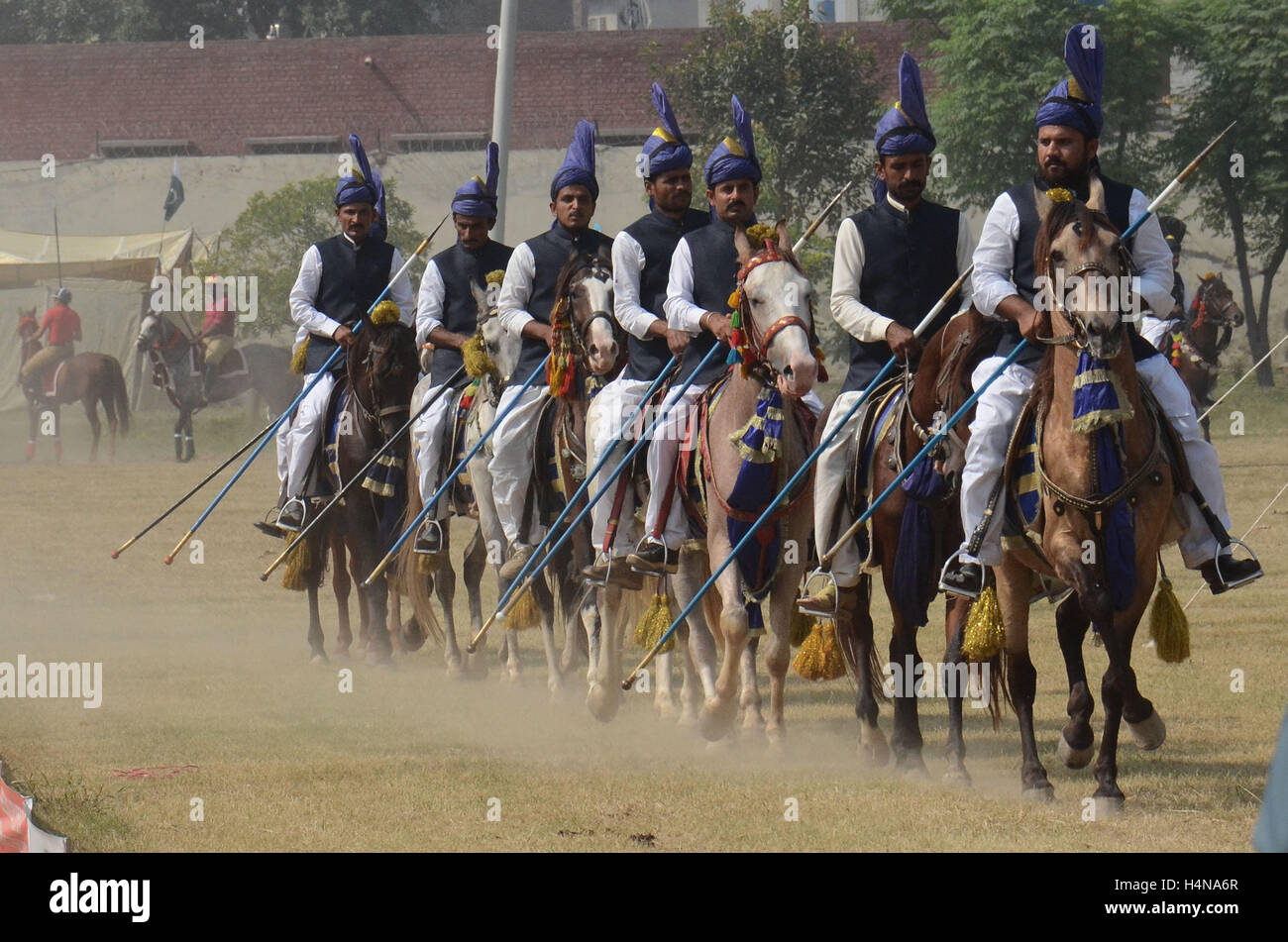 Lahore, Pakistan. 17th Oct, 2016. Pakistani horse rider player in ...