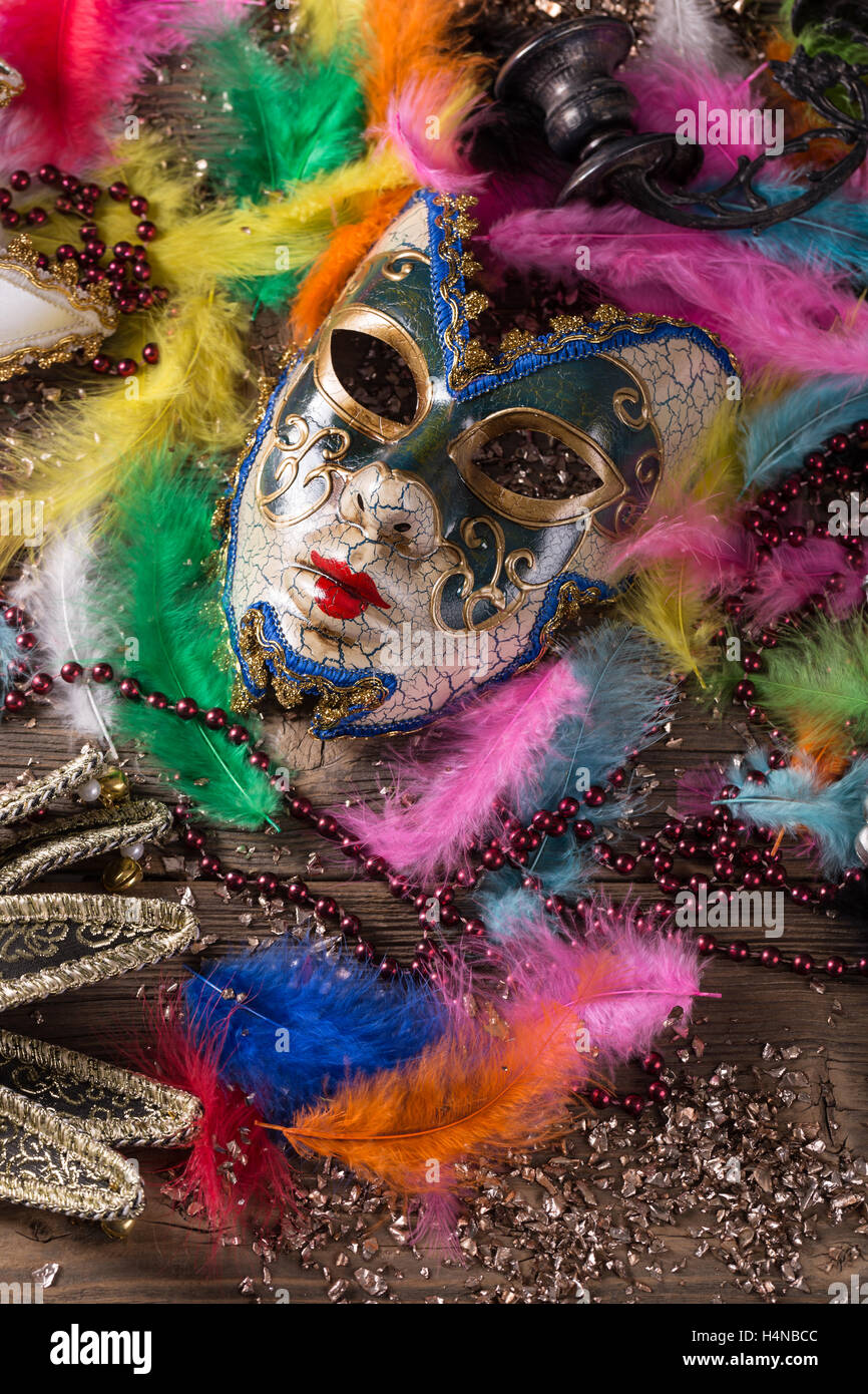 Carnival mask with vivid feathers Stock Photo - Alamy