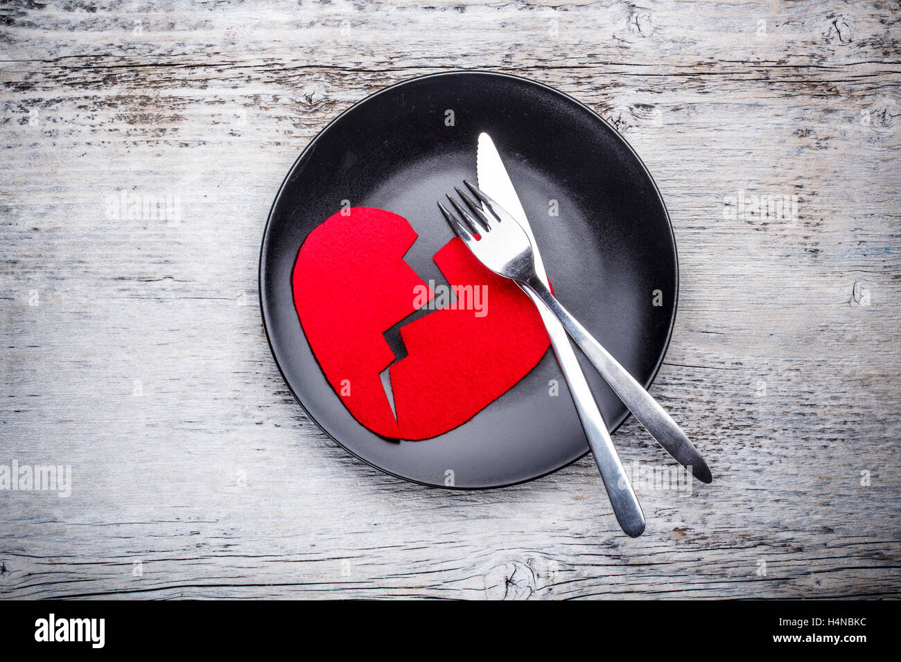Broken plate kitchen hi-res stock photography and images - Alamy