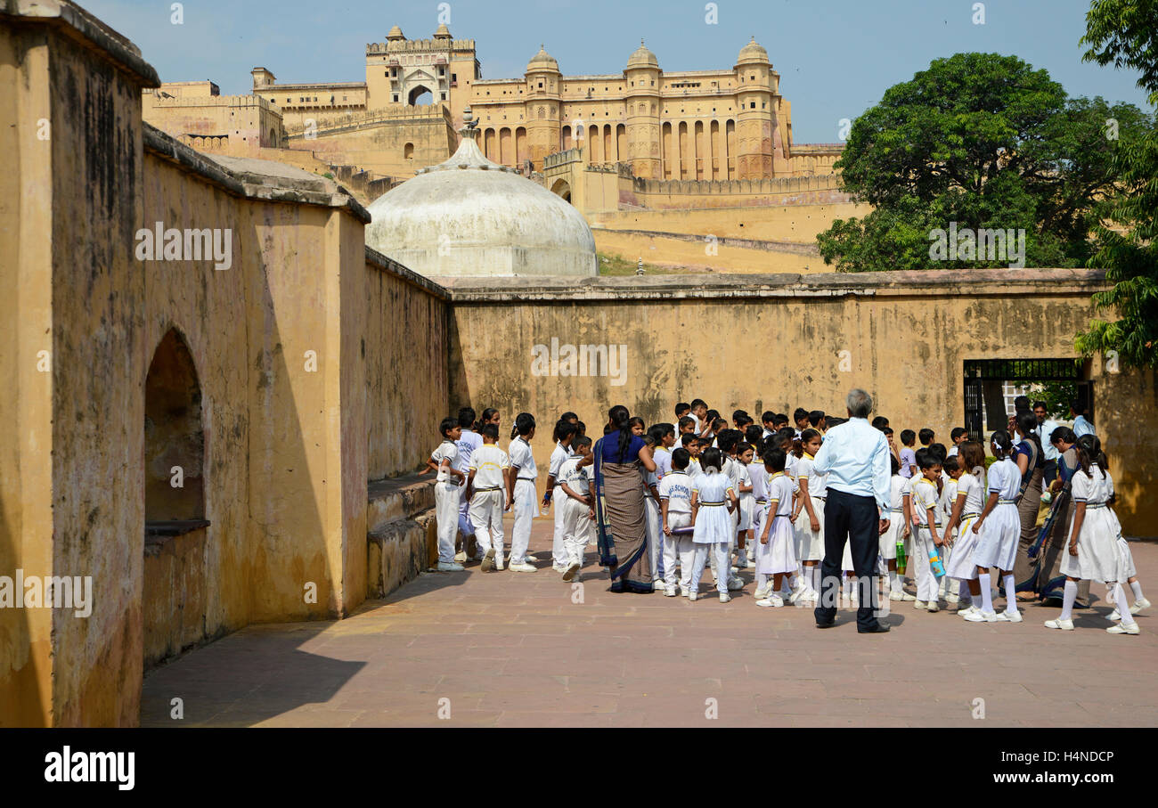 School class visit Amber fort,Jaipur,Rajasthan,India Stock Photo - Alamy