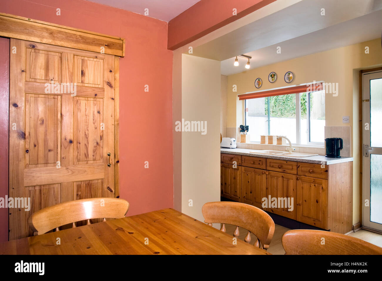 Old fashioned kitchen hi-res stock photography and images - Alamy