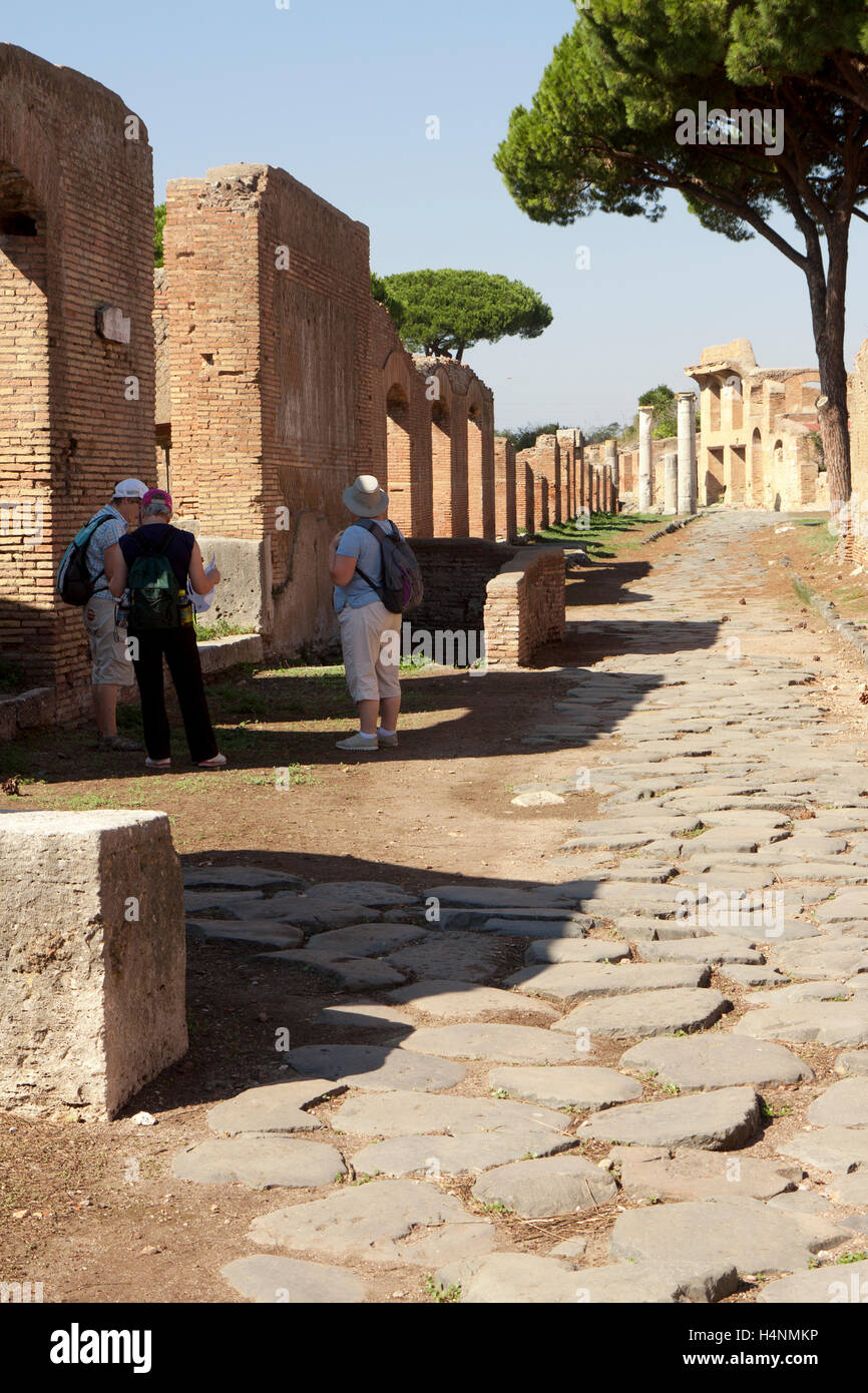 Ancient port of rome hi-res stock photography and images - Alamy
