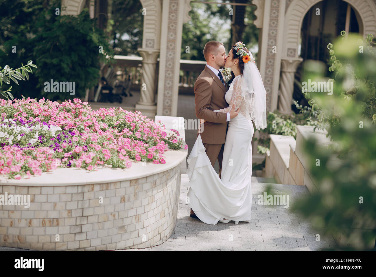 sunny wedding day Stock Photo - Alamy