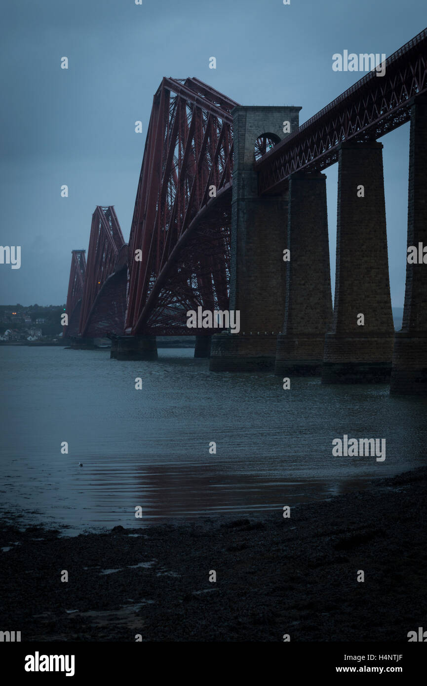 The Forth Rail Bridge, South Queensferry, Fife, Scotland Stock Photo ...