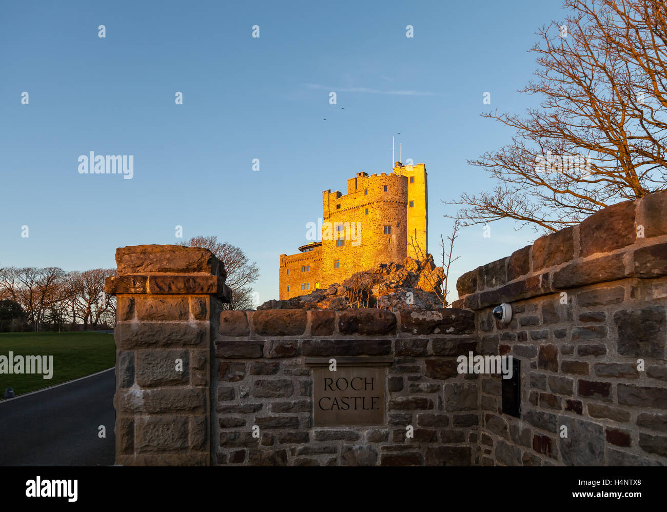 Roch castle wales hi-res stock photography and images - Alamy