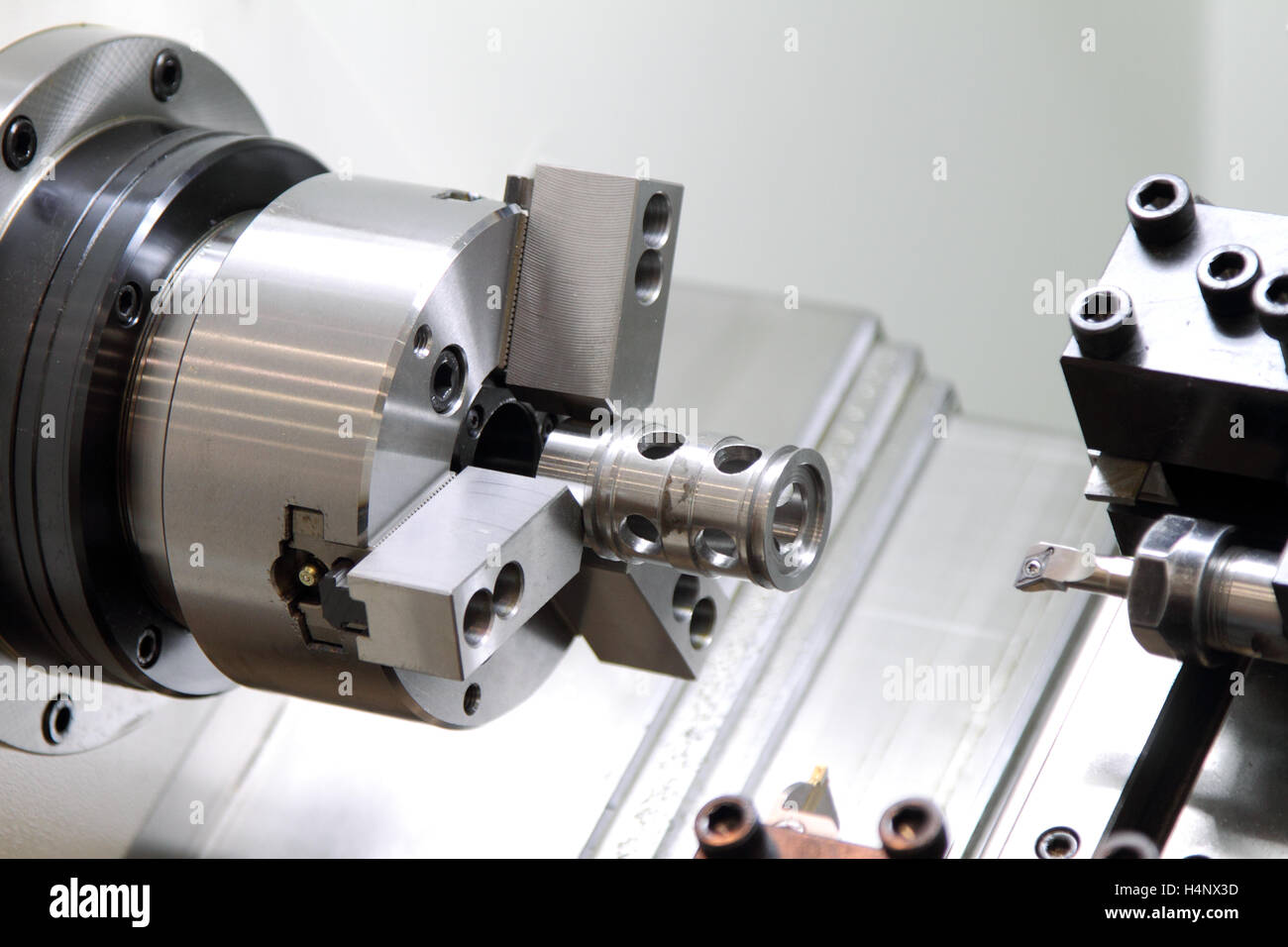 Lathe chucks hi-res stock photography and images - Alamy