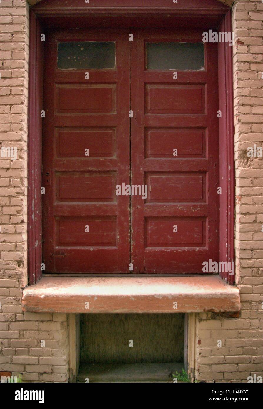 Doors of rural and urban buildings Stock Photo - Alamy
