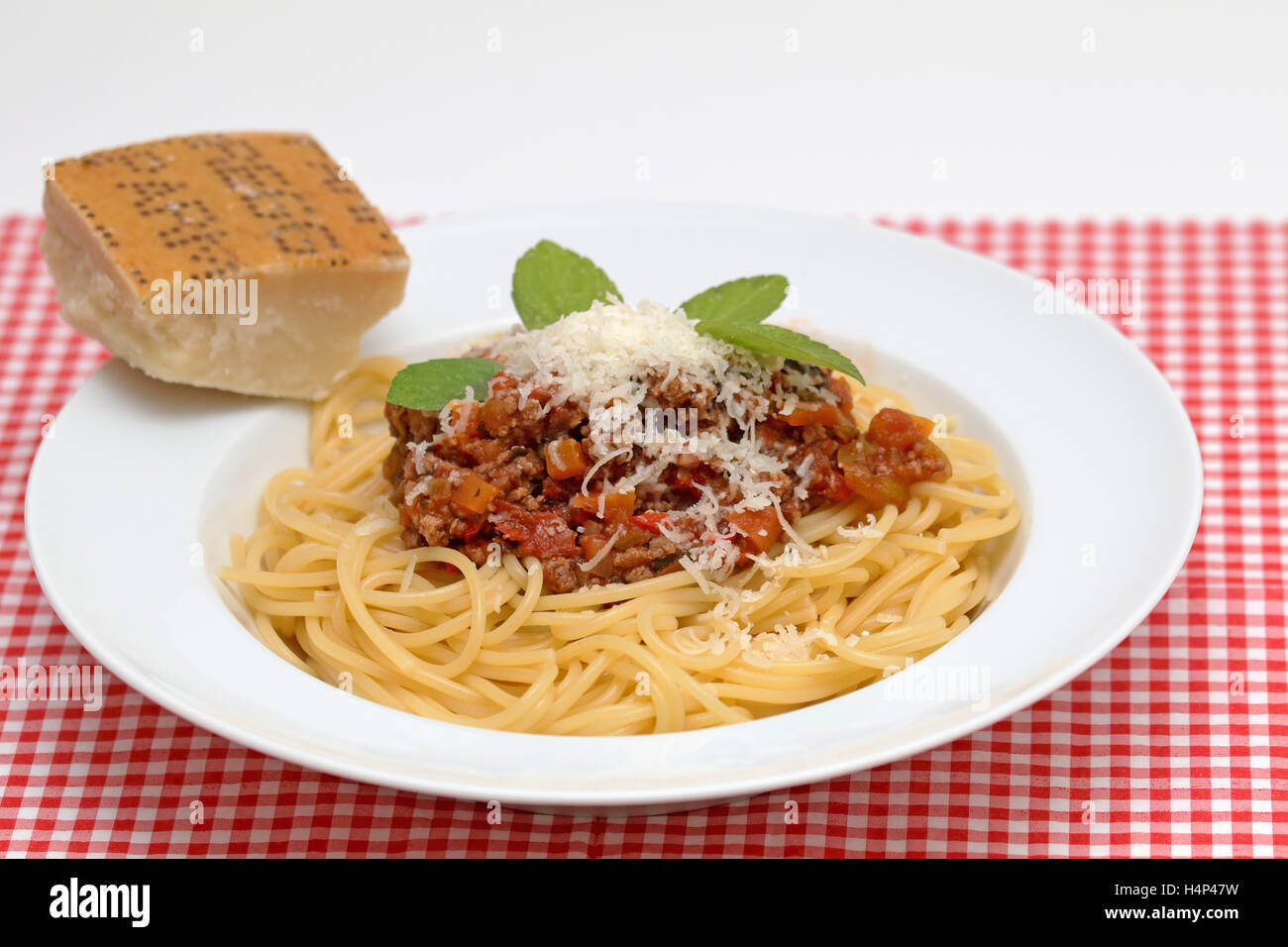 Spaghetti mahlzeit hi-res stock photography and images - Alamy